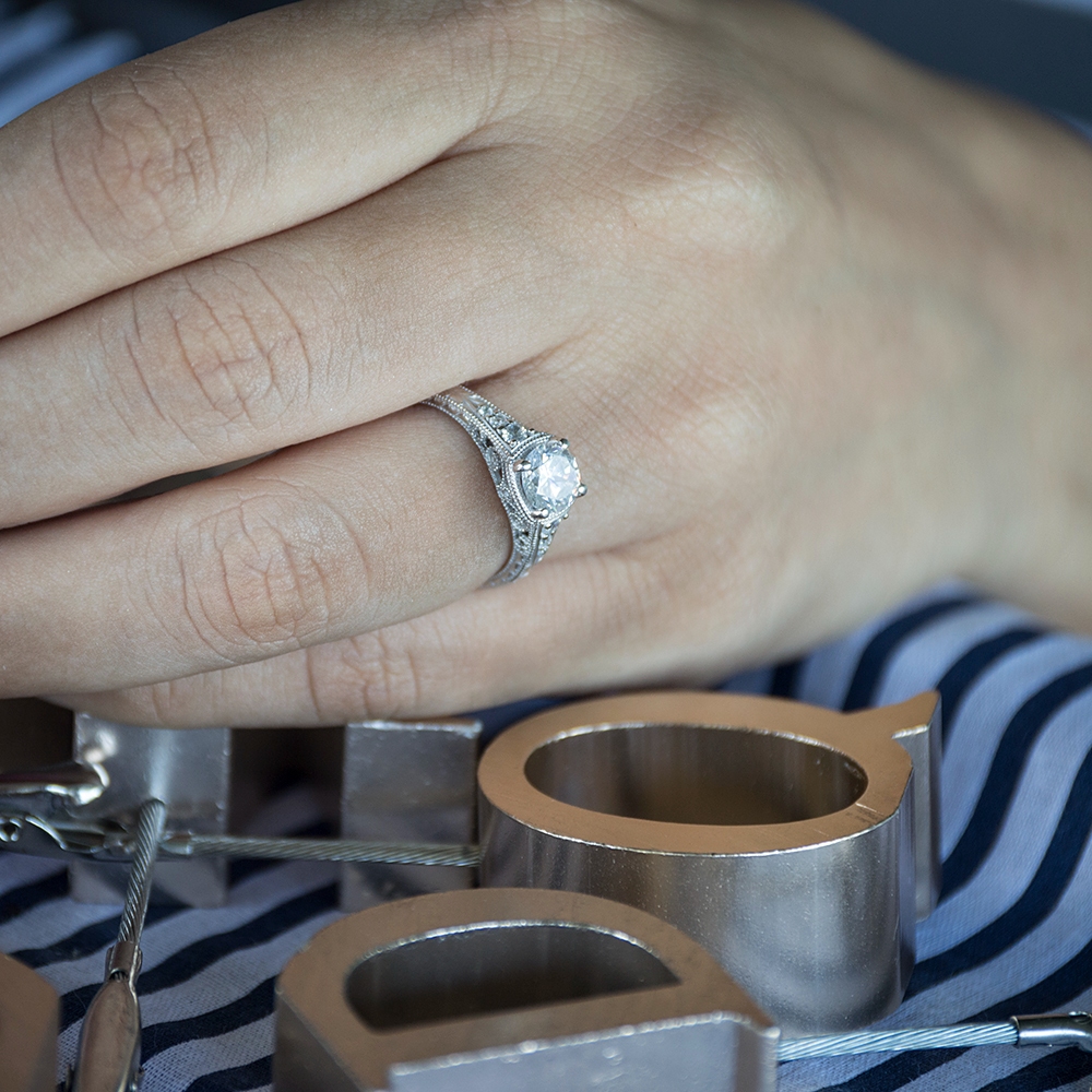 1 Carat Round Vintage Engagement Ring with Graduated Stones